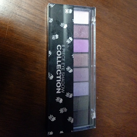 Hot Topic | Makeup | Hot Topicblackheart Beauty Eyeshadow Palette ...